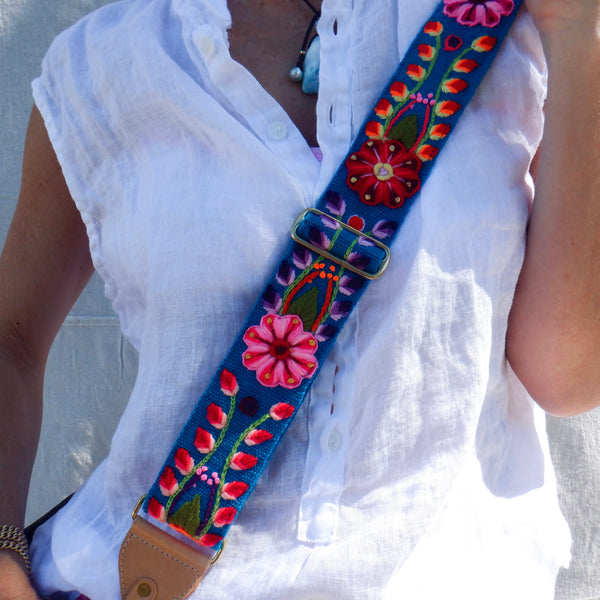 Vintage flower strap - blue/natural – Imrie Industries